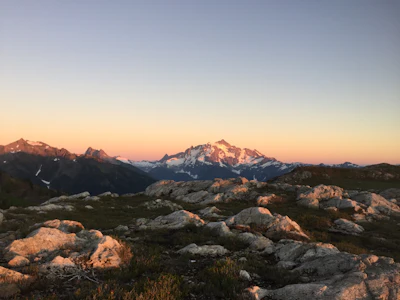 Hike Yellow Aster Butte and Tomyhoi Peak, Yellow Aster Butte Trail