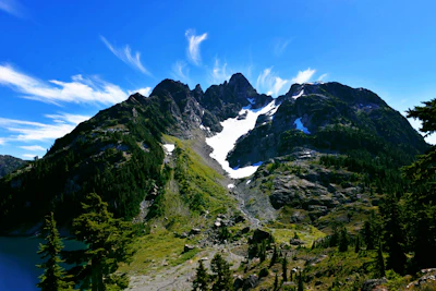 Hike to Cream Lake, BC, Jim Mitchell Lake Road