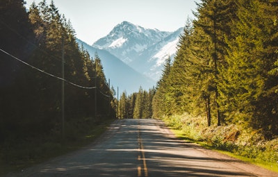 Hike to Lindeman & Greendrop Lakes, Lindeman Lake Trailhead