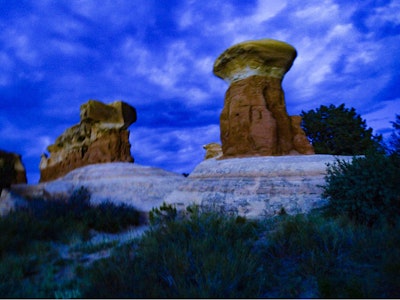 Explore Devils Garden, Hole in the rock road