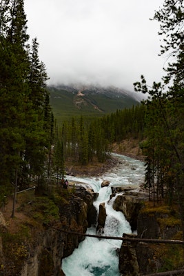 Explore Sunwapta Falls, Sunwapta Falls Rocky Mountain Lodge
