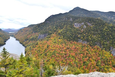 Hike Indian Head and Fish Hawk Cliffs, St Huberts Parking Area ...