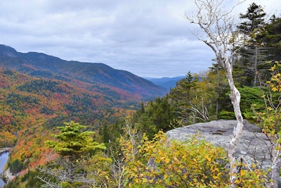 Hike Indian Head and Fish Hawk Cliffs, St Huberts Parking Area ...