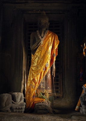 Climb the Bakan of Angkor Wat, Angkor Wat