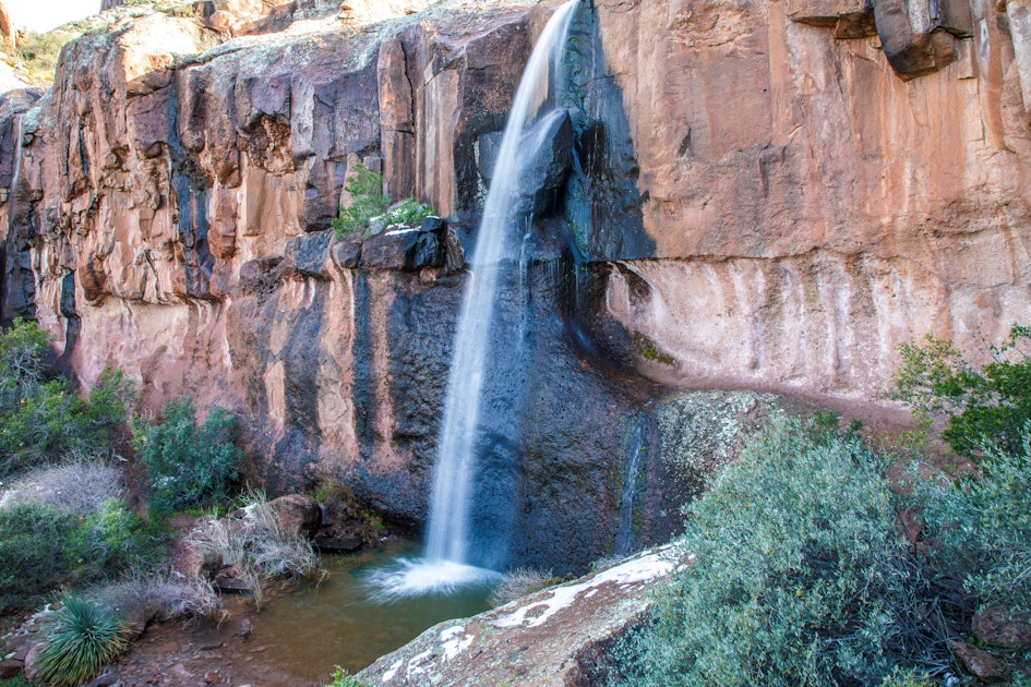 Hike Massacre Grounds Trail to Massacre Falls, Apache Junction, Arizona