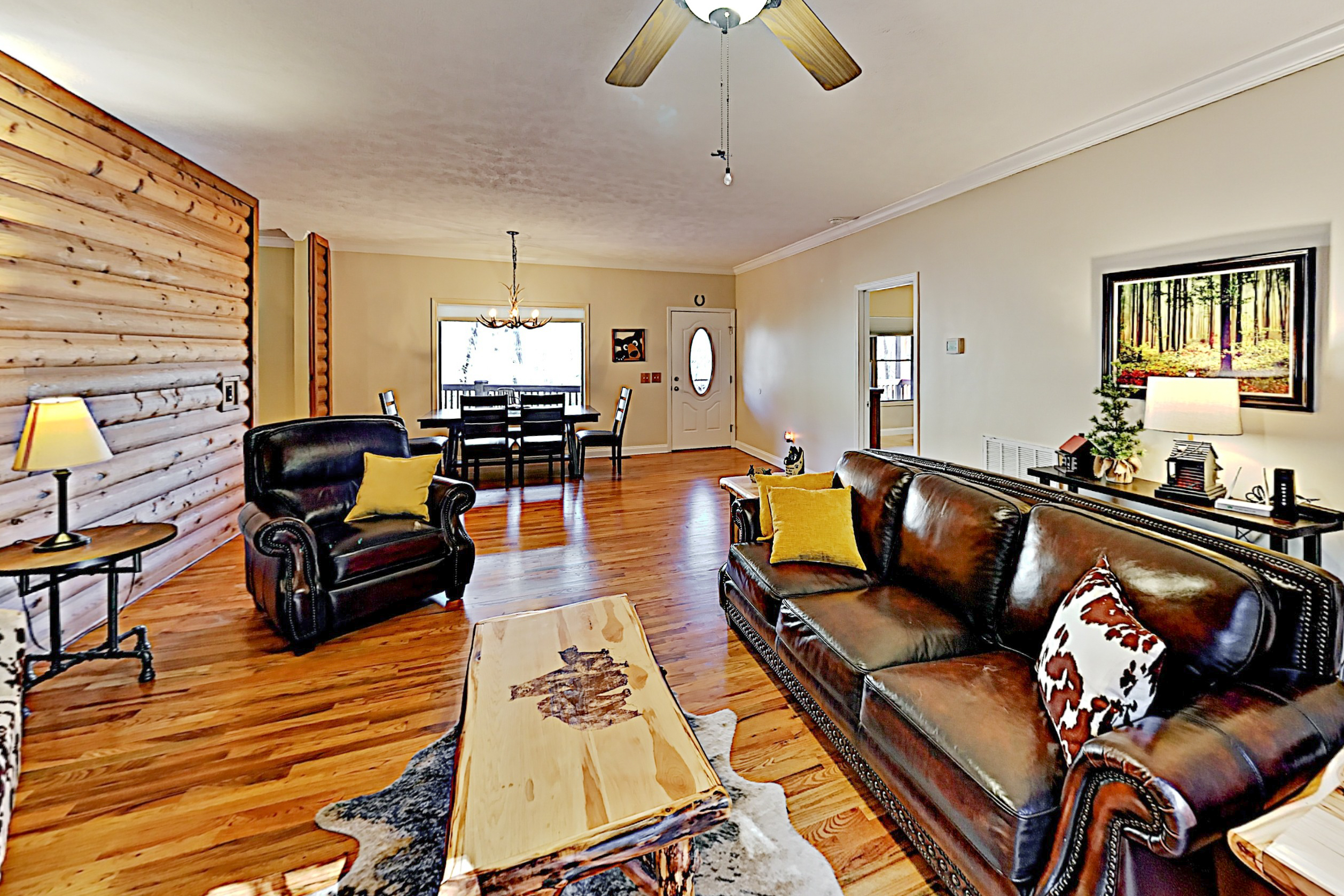 Photo of Country Home | Huge Porch | Near Hendersonville