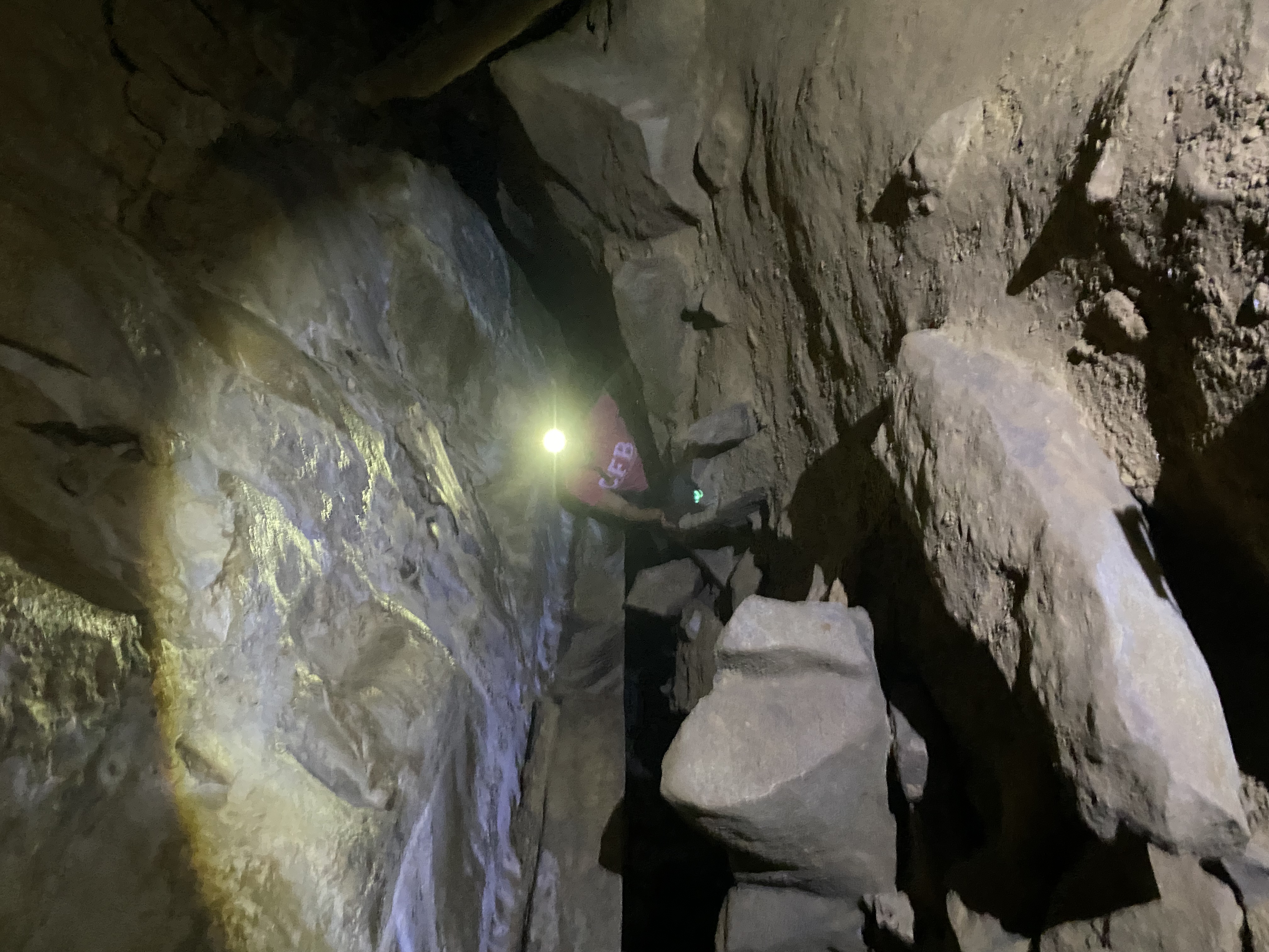 Photo of Explore Tumbling Rock Cave
