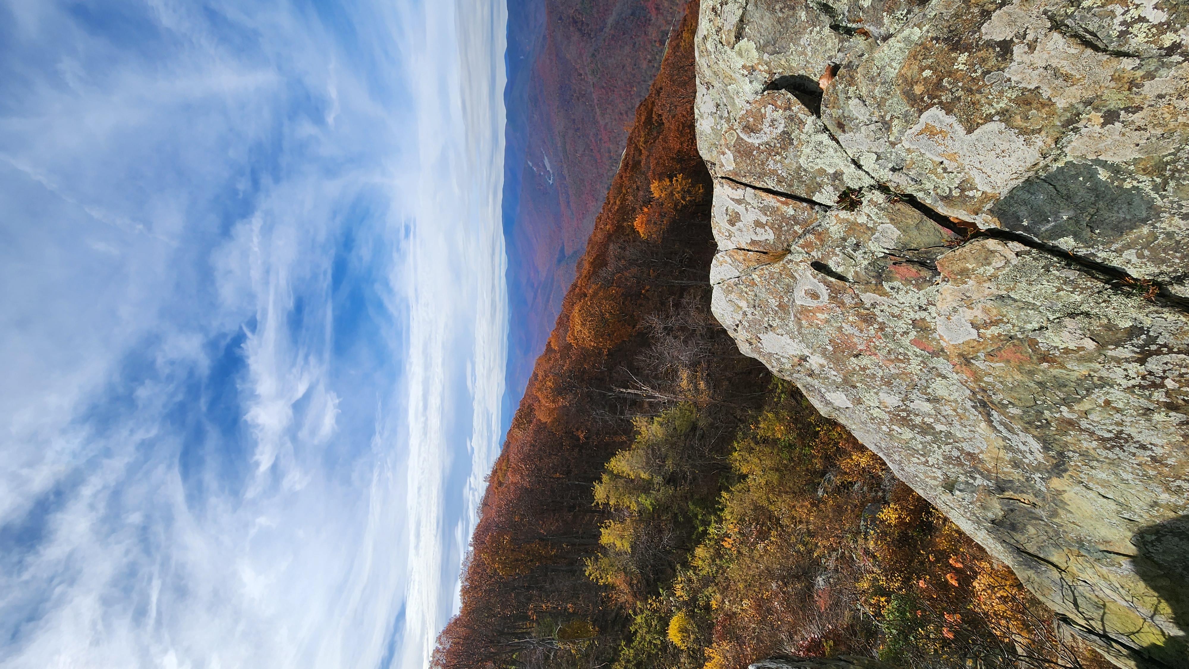 Photos: Explore Ravens Roost Overlook, Lyndhurst, Virginia