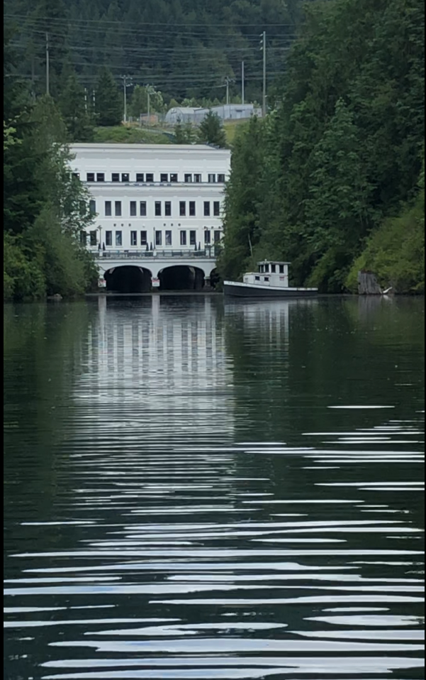 Adventure on the Lake: Kayaking to the Stave Falls Dam Powerhouse