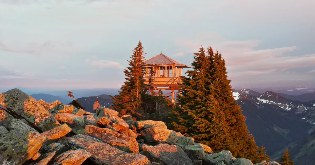 Hike to the Summit of Granite Mountain, Washington