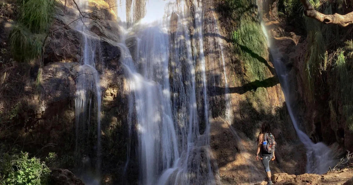 Hike to Escondido Falls, Malibu, California