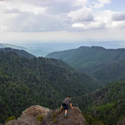 Hike Looking Glass Rock, Looking Glass Rock Trail