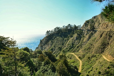 Explore The Hidden Rock Caves At Partington Cove , Partington Cove trail