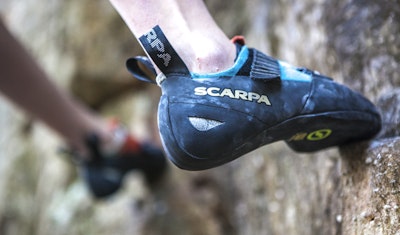 Climb The Lilly Bluff Wall, Lilly Bluff Trailhead