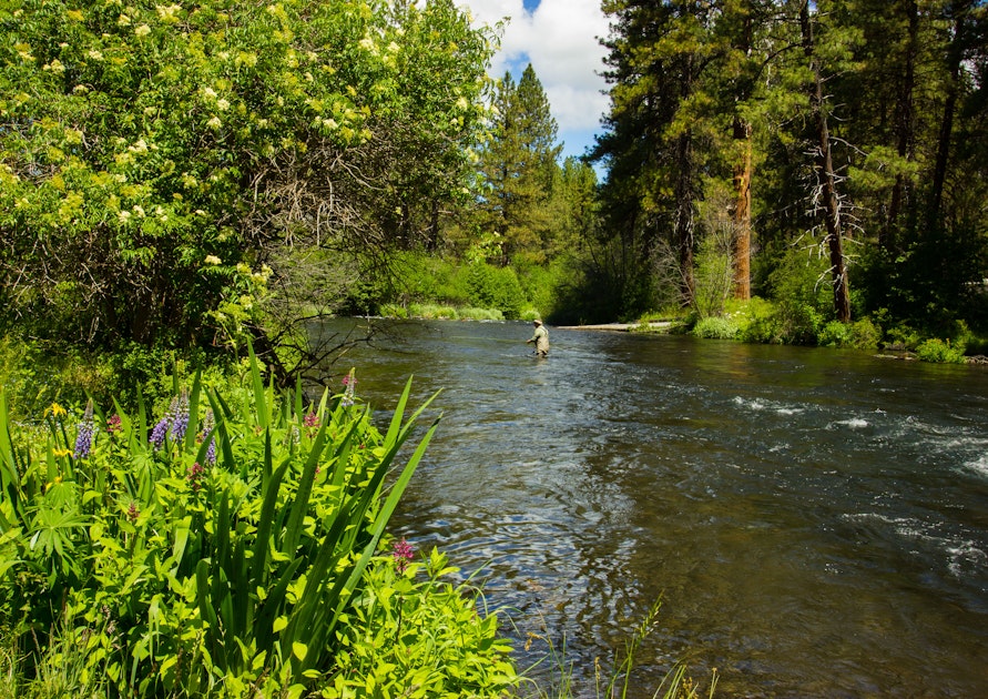 Fly Fishing the Metolius, Camp Sherman Store