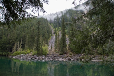 Hike to Lindeman & Greendrop Lakes, Lindeman Lake Trailhead