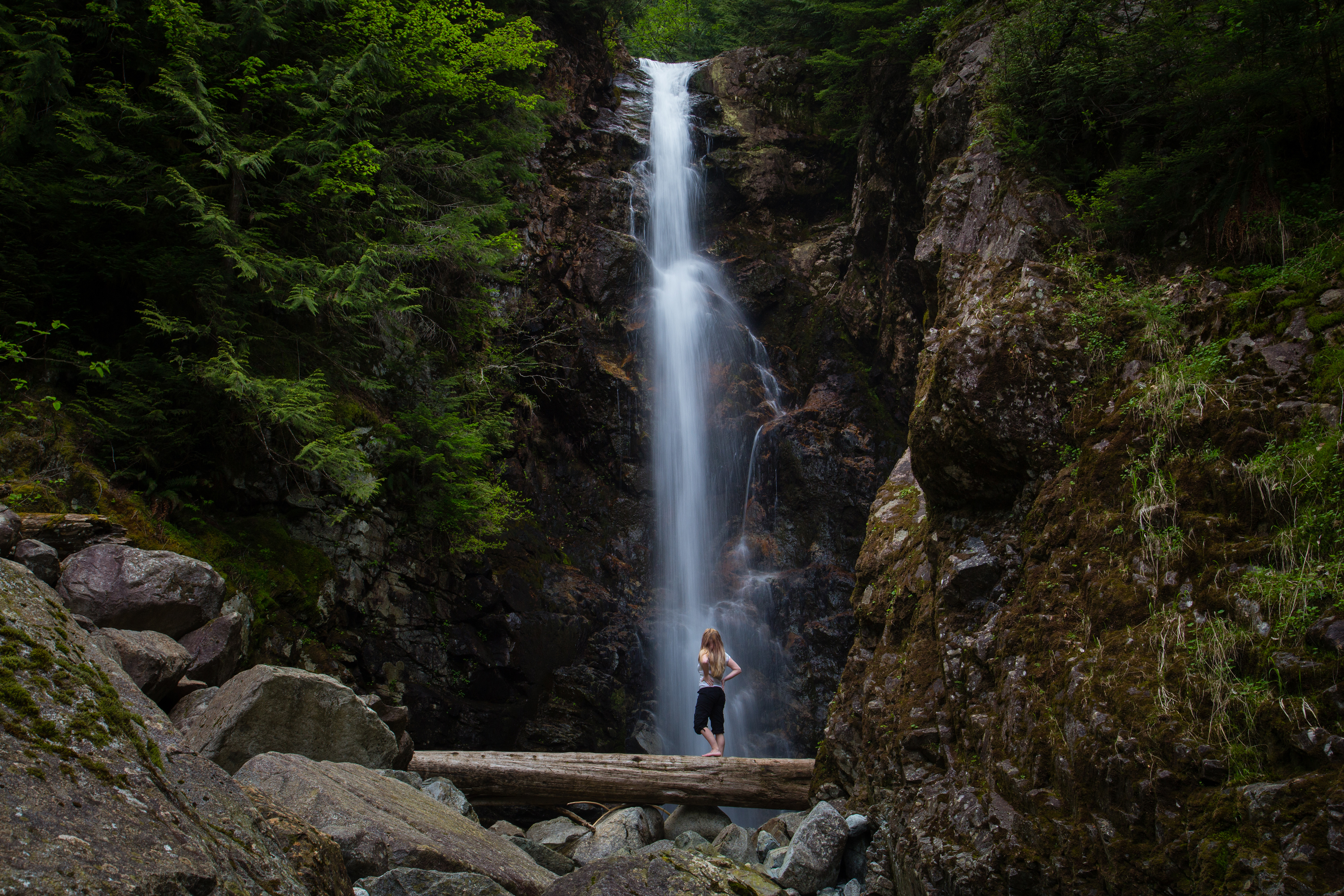 Hike to Norvan Falls, North Vancouver, British Columbia