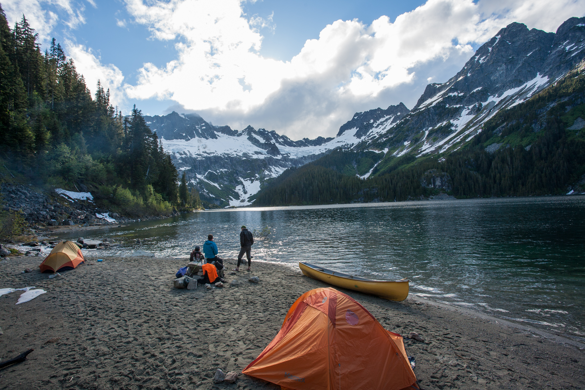 25 Beautiful Lakeside Campsites