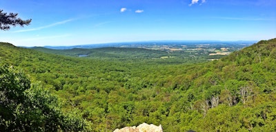 Hike to Annapolis Rock and Black Rock Cliff, Appalachian Trail, South ...