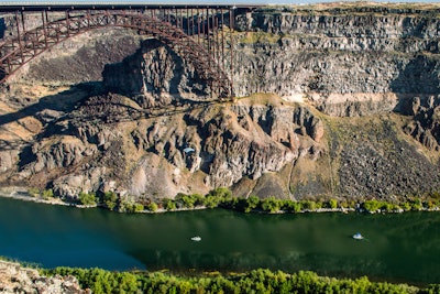 Photograph the Perrine Bridge and Perrine Coulee Falls, Perrine Coulee ...