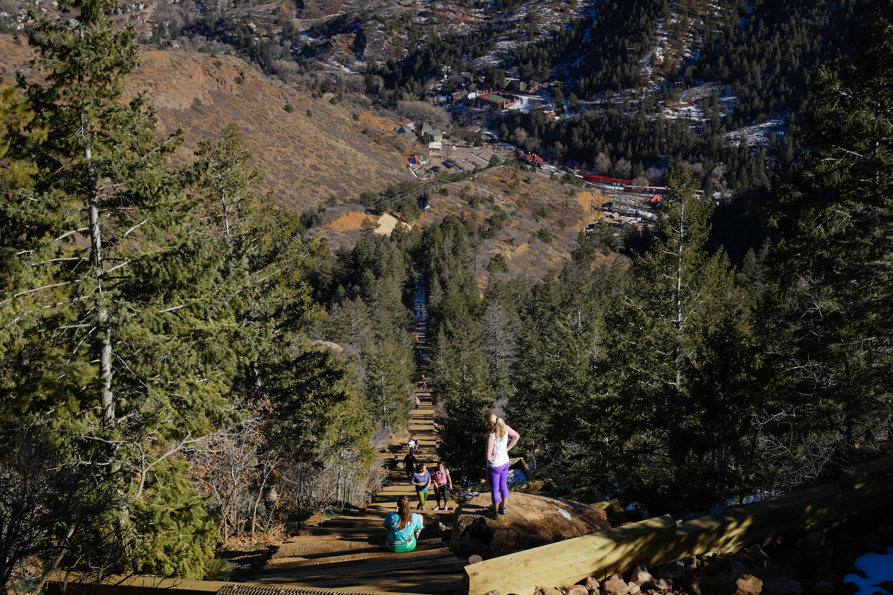 6 Reasons Why The Manitou Incline Is Colorado's Holy Grail Of Cardio