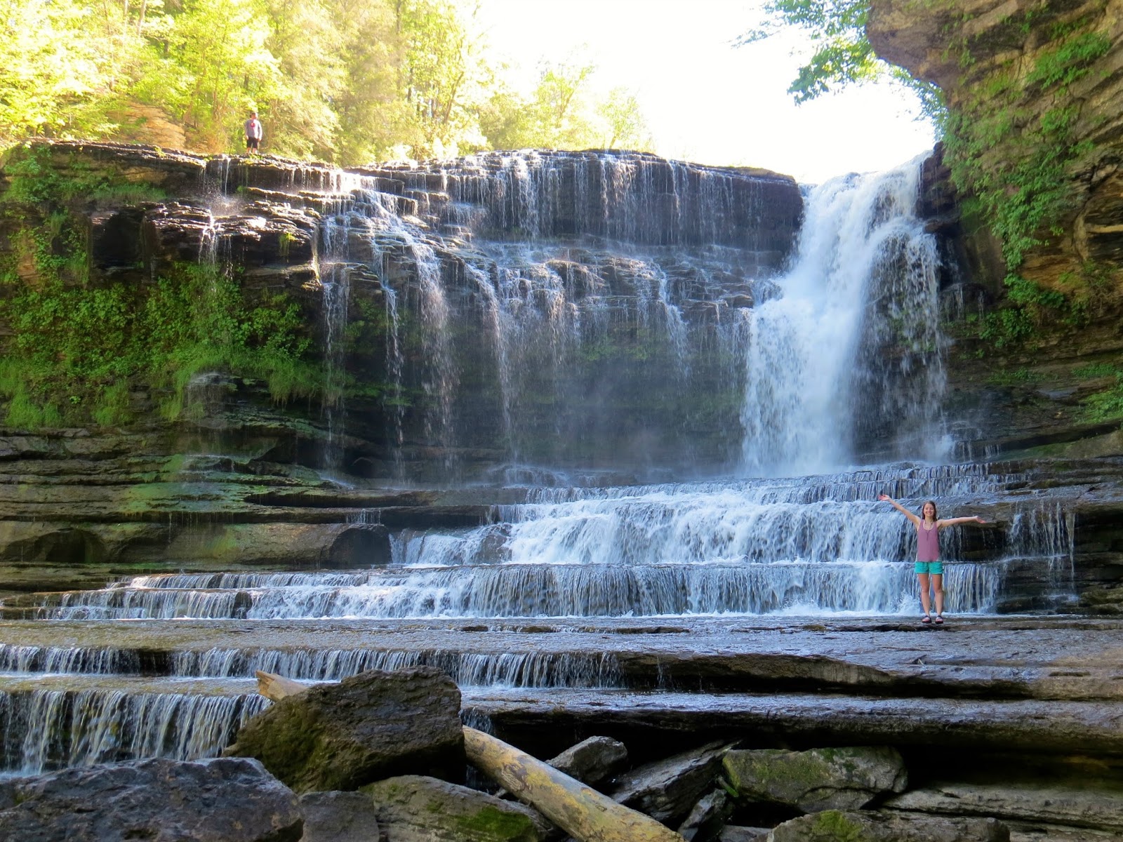 The Ultimate Road Trip Through Eastern Tennessee's Waterfall Haven