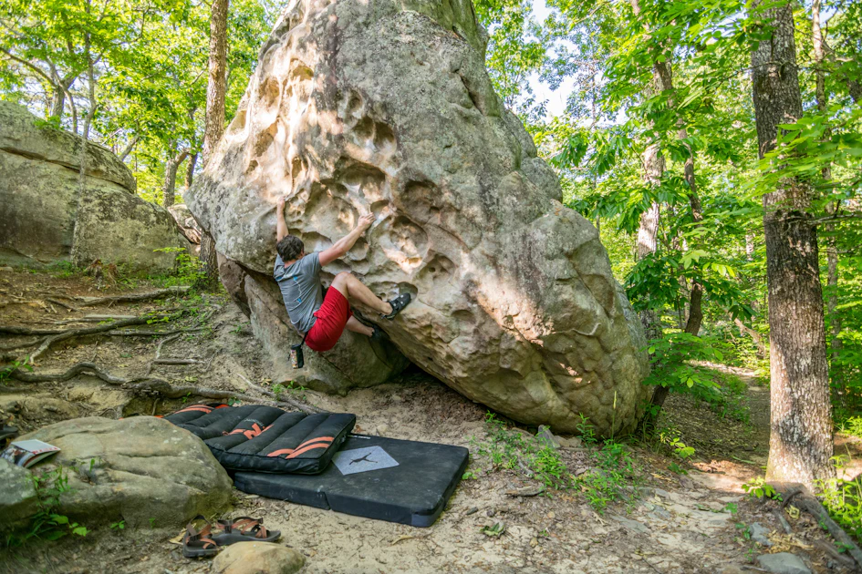 Bouldering Horse Pens 40, Steele, Alabama