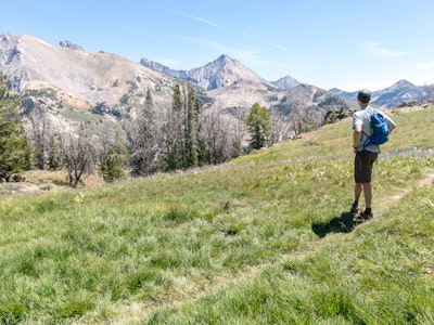 Hike the Pioneer Cabin Loop, Pioneer Cabin Trailhead