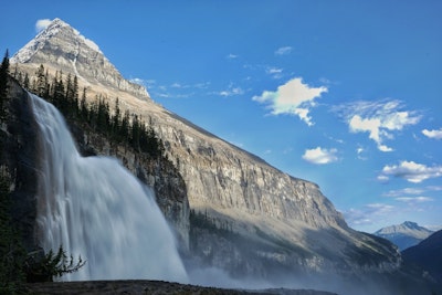 Backpack to Robson Pass, Kinney Lake Trailhead