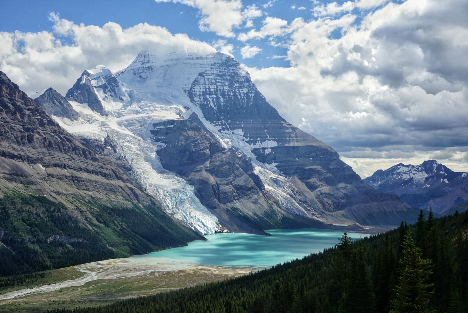 Backpack to Robson Pass, Mount Robson, British Columbia