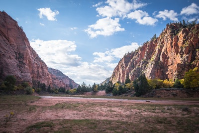 Backpack the Trans-Zion Trek, Zion NP, Lee Pass Trailhead