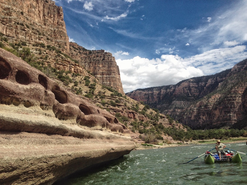 Whitewater Raft the Gates of Lodore in Dinosaur National Monument ...