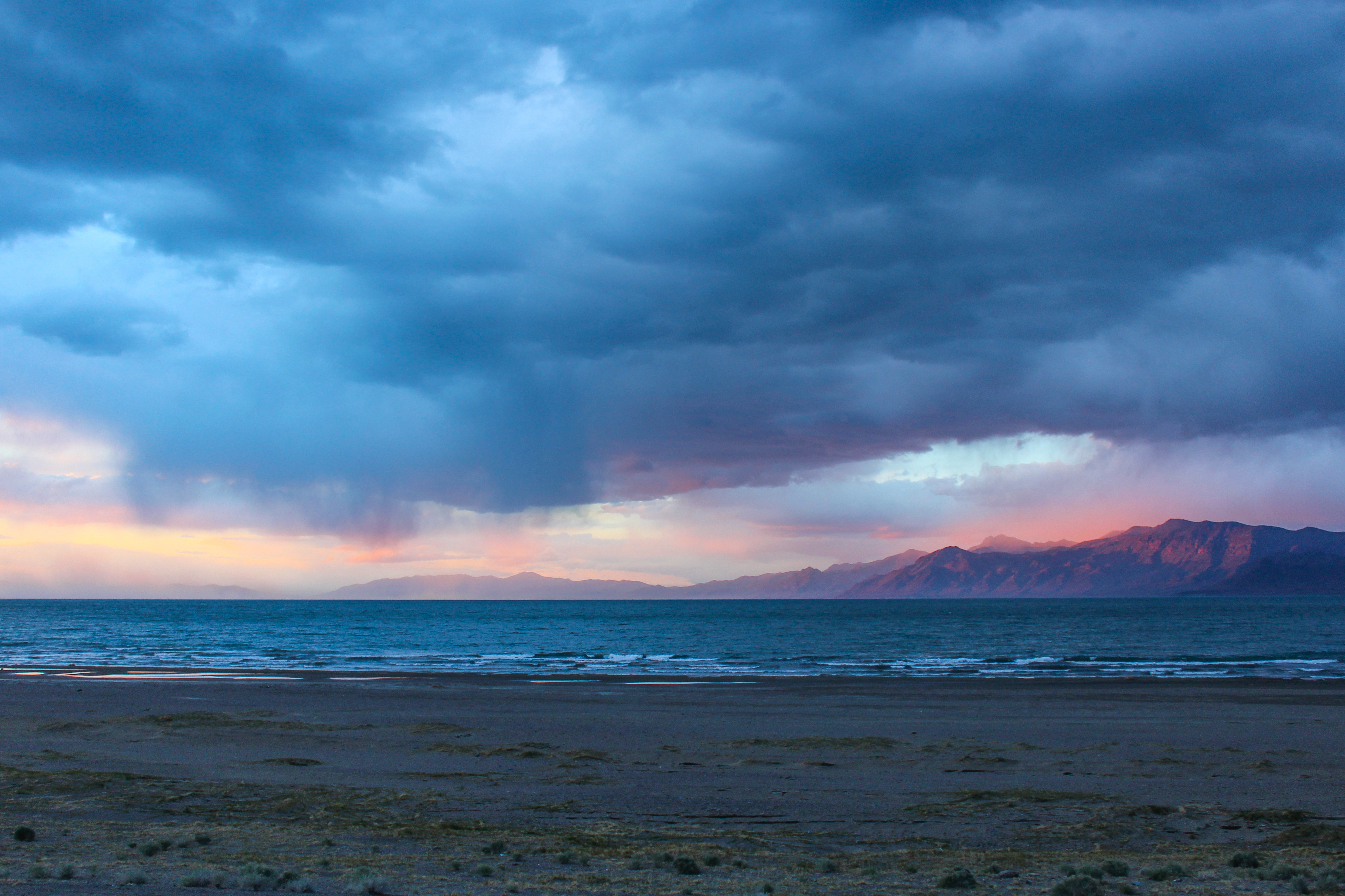 Catch a Sunset at Pyramid Lake, Reno, Nevada