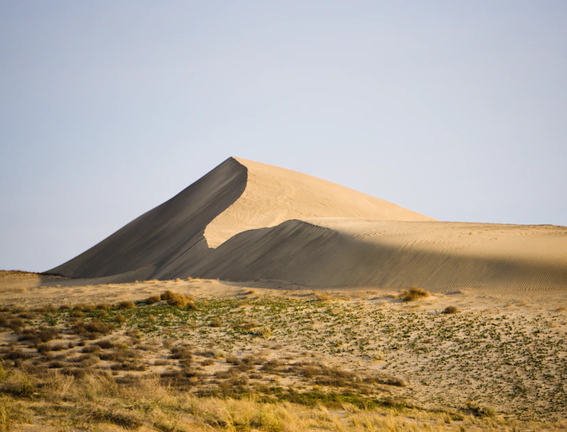 Hike along the White Bluffs of Hanford Reach, White Bluffs Overlook Parking