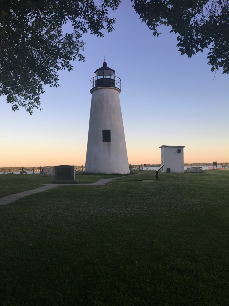 Photo of Hike to the Turkey Point Lighthouse in Elk Neck SP