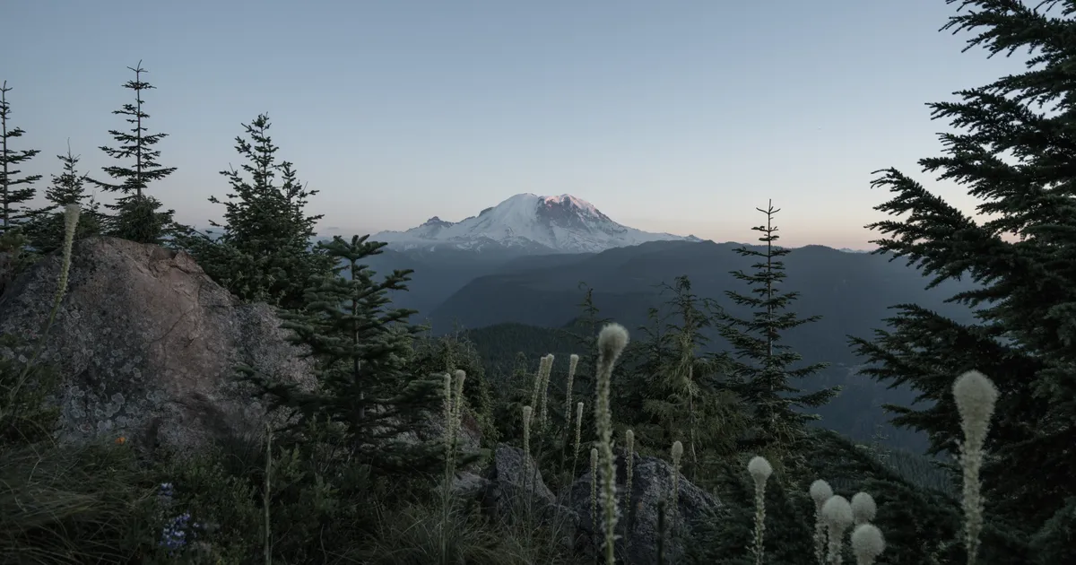 Catch the Sunset at Suntop Lookout, Sun Top Lookout, Enumclaw
