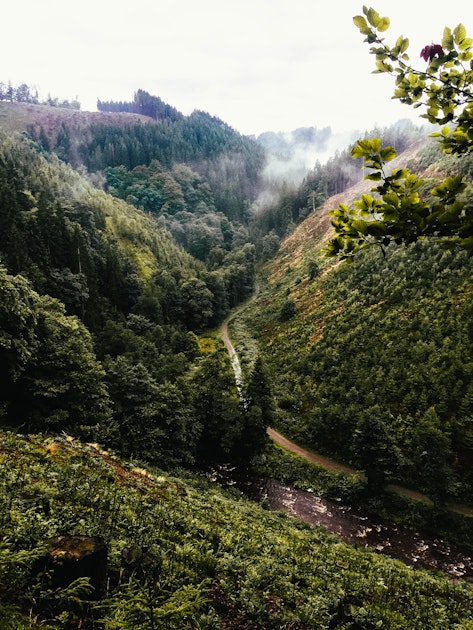 Hike the High Fens, High Fens Parking