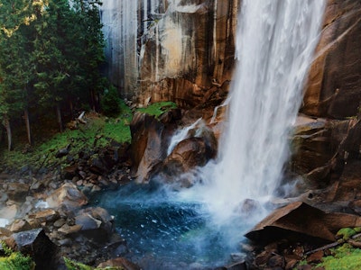 Hiking to Vernal & Nevada Falls, Vernal Falls Trailhead