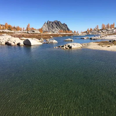 Day Hike the Enchantments, Lake Stuart Trailhead