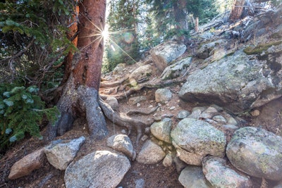 Hike to Lower and Upper Chicago Lake, Chicago Lake Trailhead