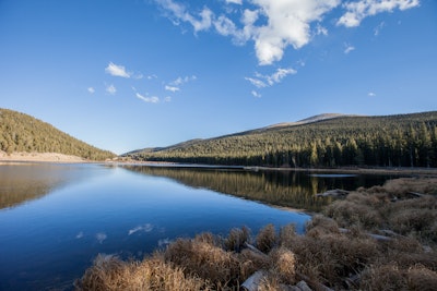 Hike to Lower and Upper Chicago Lake, Chicago Lake Trailhead
