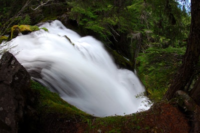 Hike to Linton Falls, Oregon