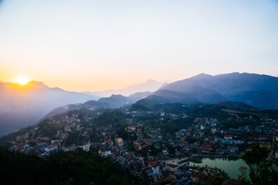 Watch the Sunset from Ham Rong Mountain, Ham Rong Mountain Park
