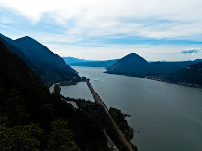 Climb to the Top of Mount Defiance, OR, Starvation Creek State Park