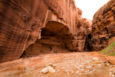 Hiking Through Wire Pass Slot Canyon, Wire Pass Trailhead