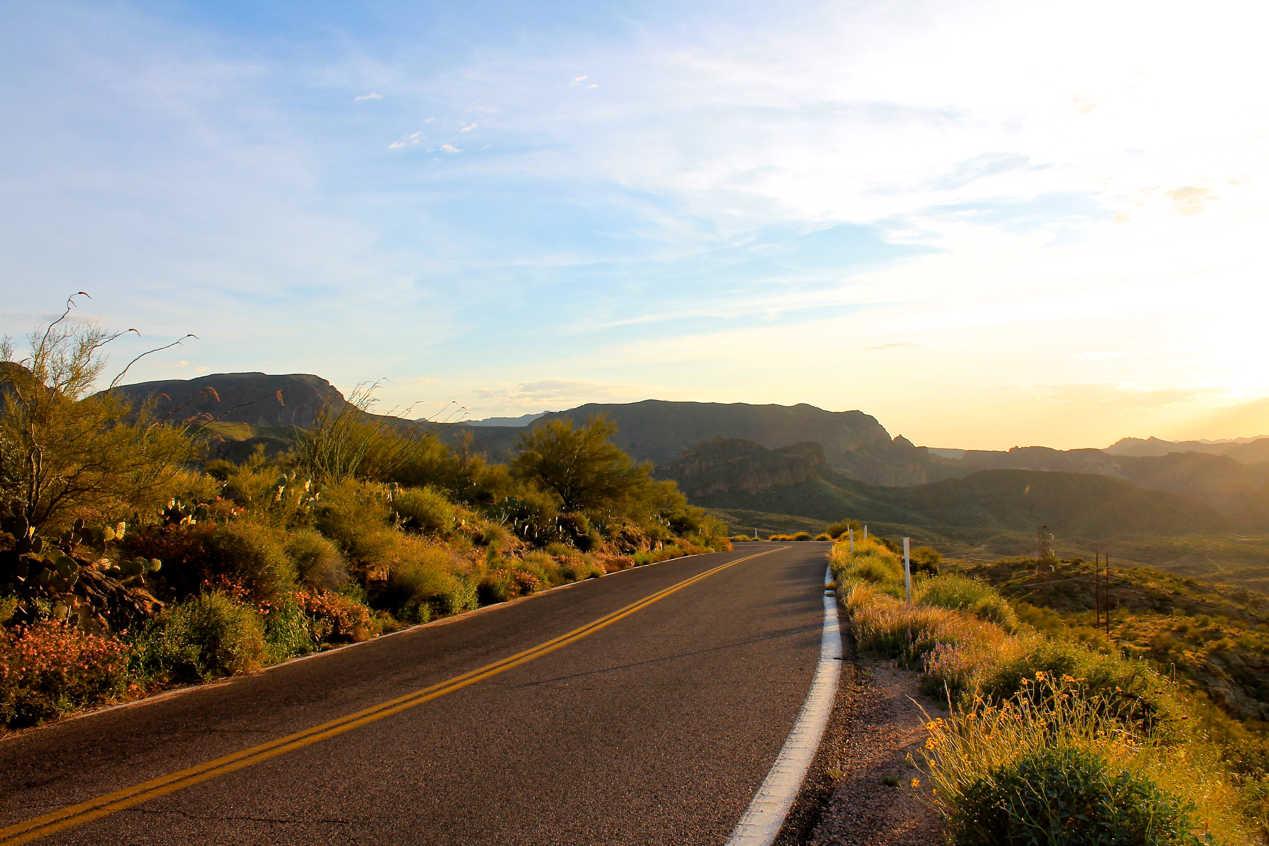 Drive Through The Apache Trail, Apache Junction, Arizona