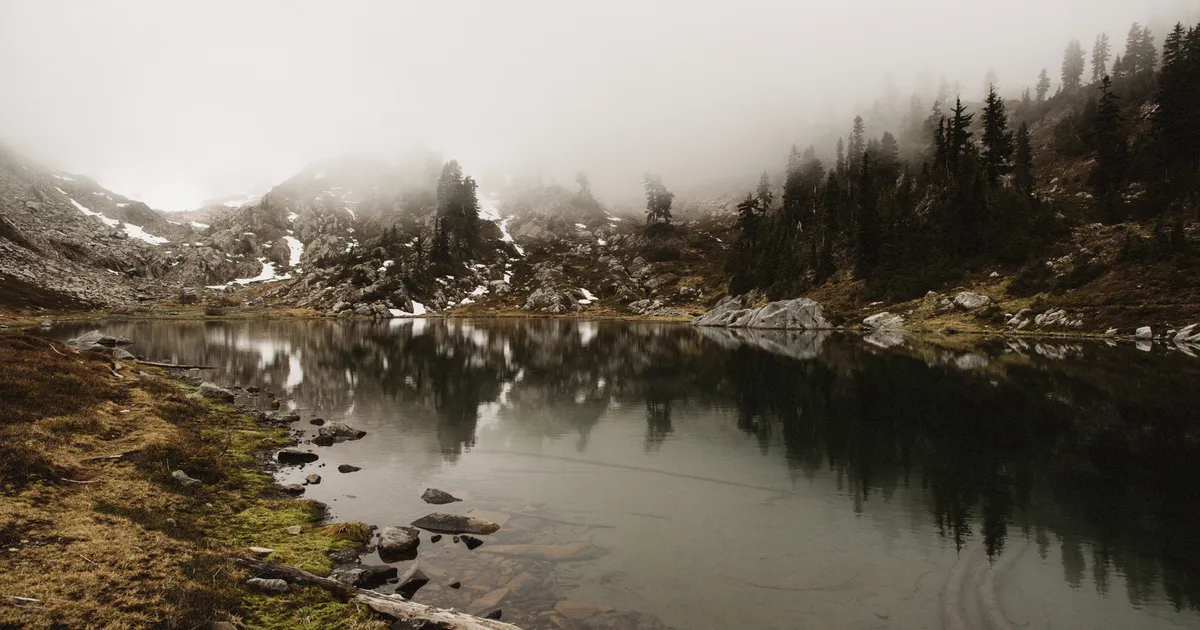 Hike to Lake of the Angels, Washington