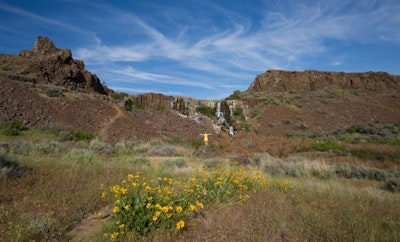 Hike Ancient Lakes, Ancient Lakes Trailhead