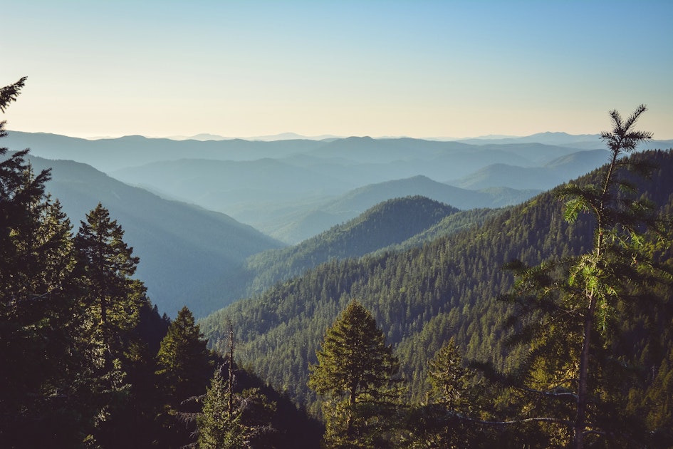 Backpack Devil's Punchbowl, Six Rivers National Forest, Del Norte ...