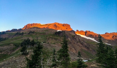 Hike to Goat Lake, Goat Rocks Wilderness, Walupt Lake Trail